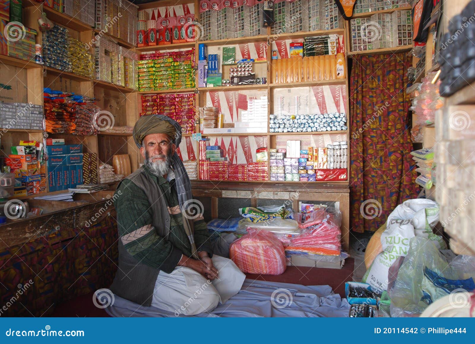Afghan man in his shop editorial photography. Image of baraki - 20114542