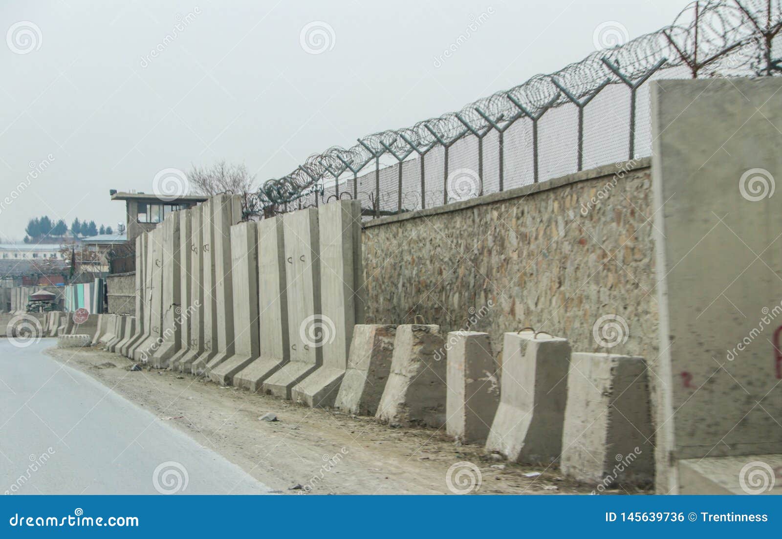 Afghanistan Military Outpost Editorial Photo - Image of combat ...