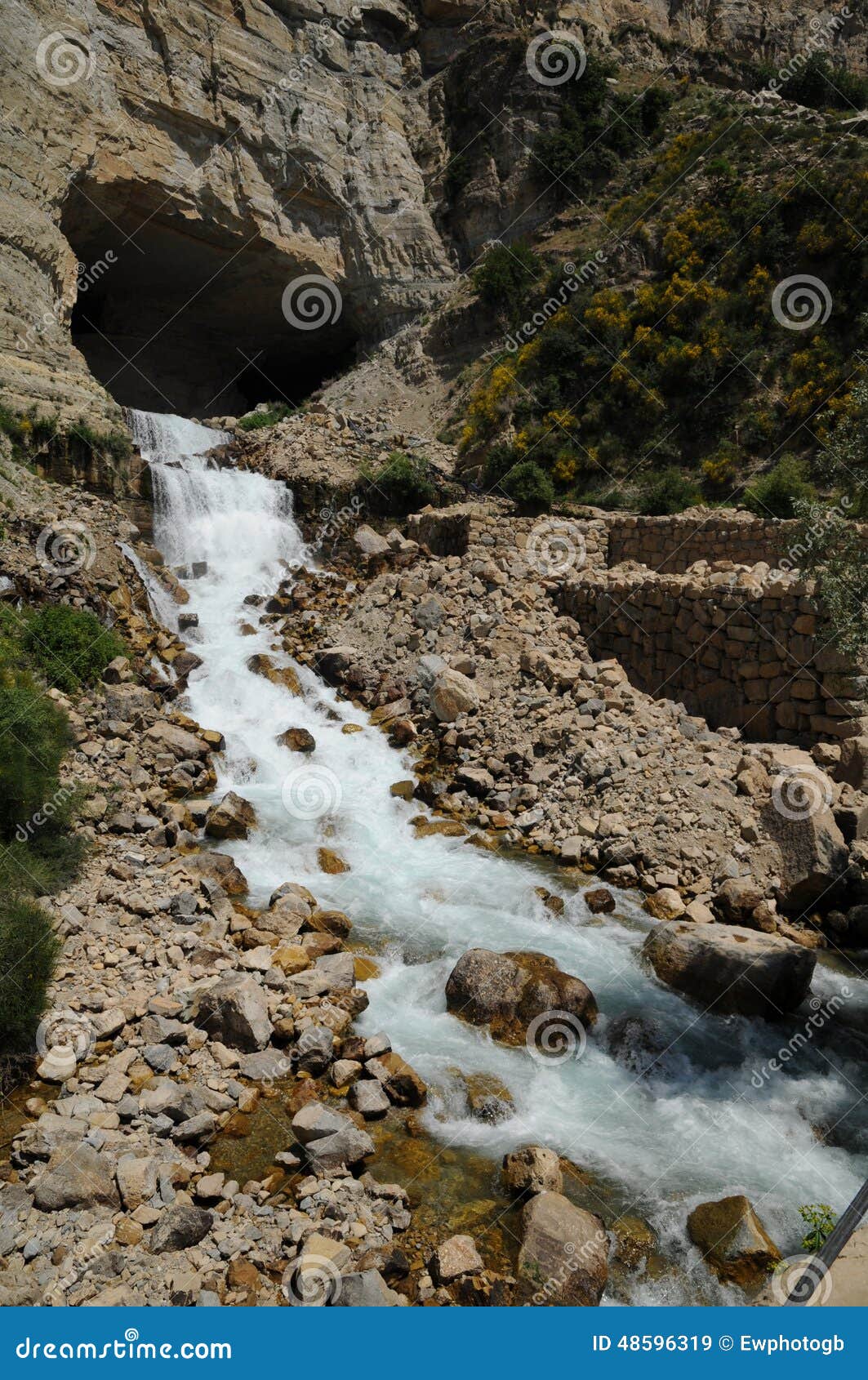 Afqa waterfall, Lebanon stock image. Image of lebanon - 48596319