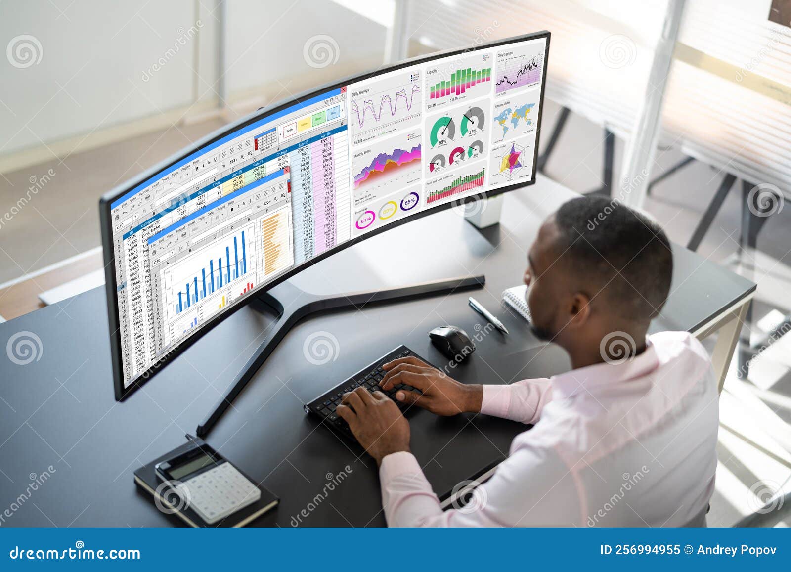 African American Business Data Analyst Stock Image - Image of dashboard ...