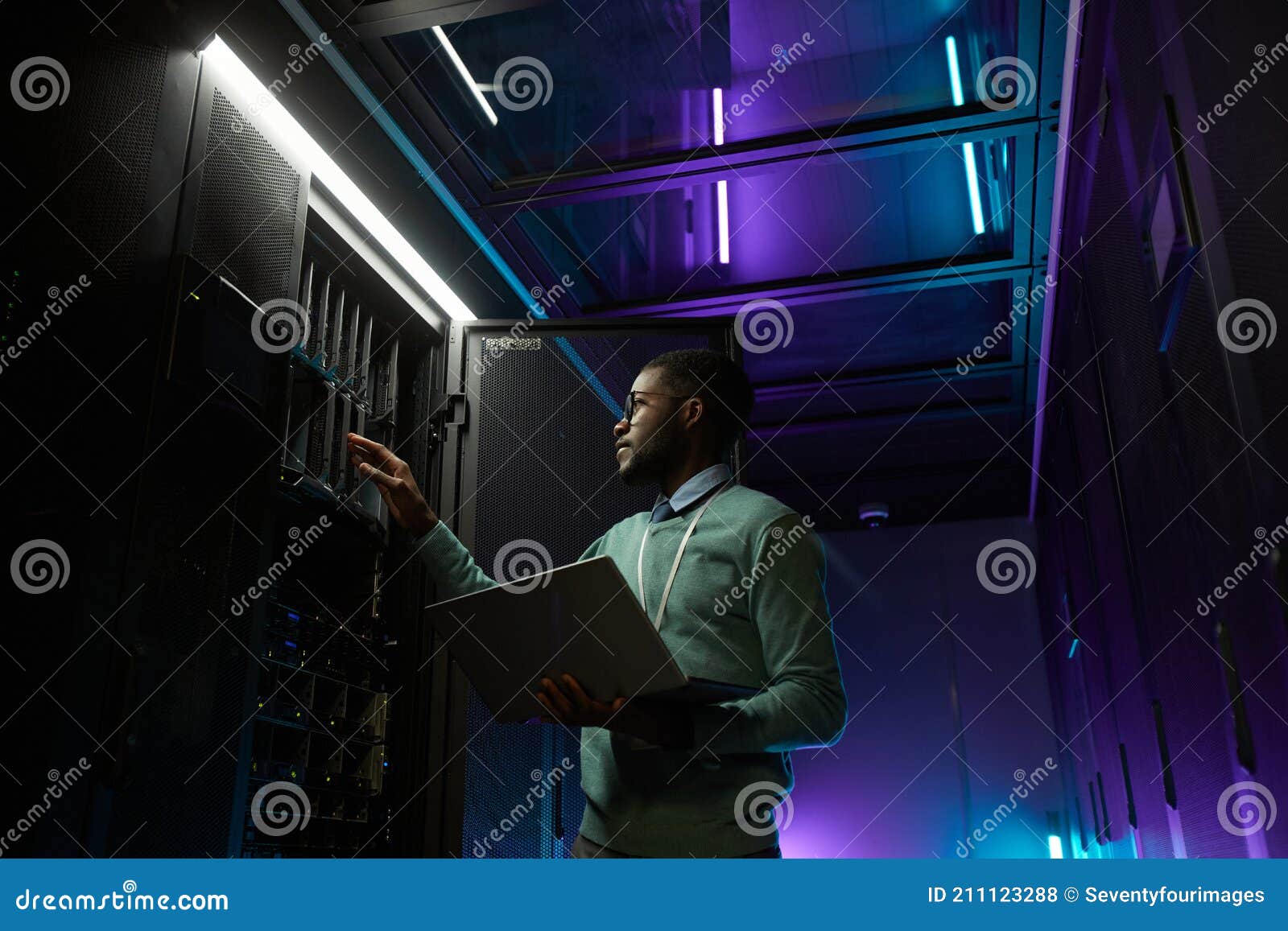 African American it Engineer in Data Center Stock Photo - Image of ...
