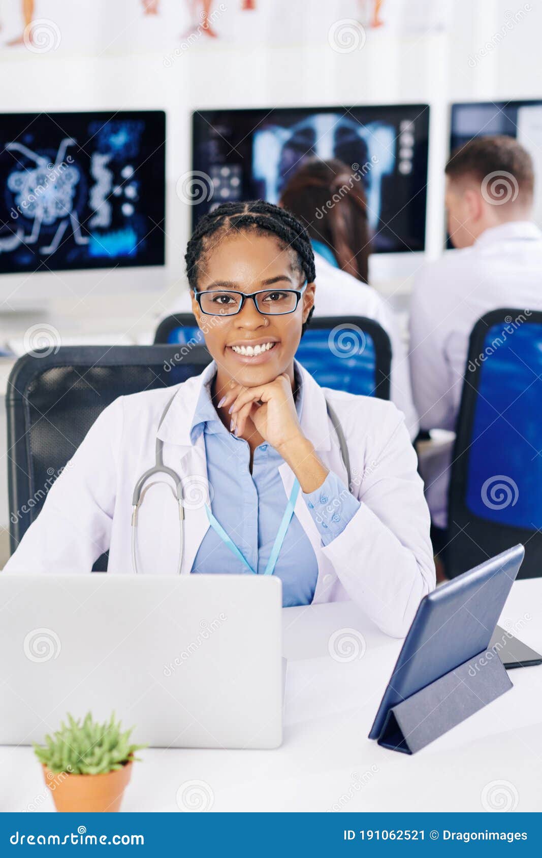 African-American General Practitioner Stock Image - Image of positive ...
