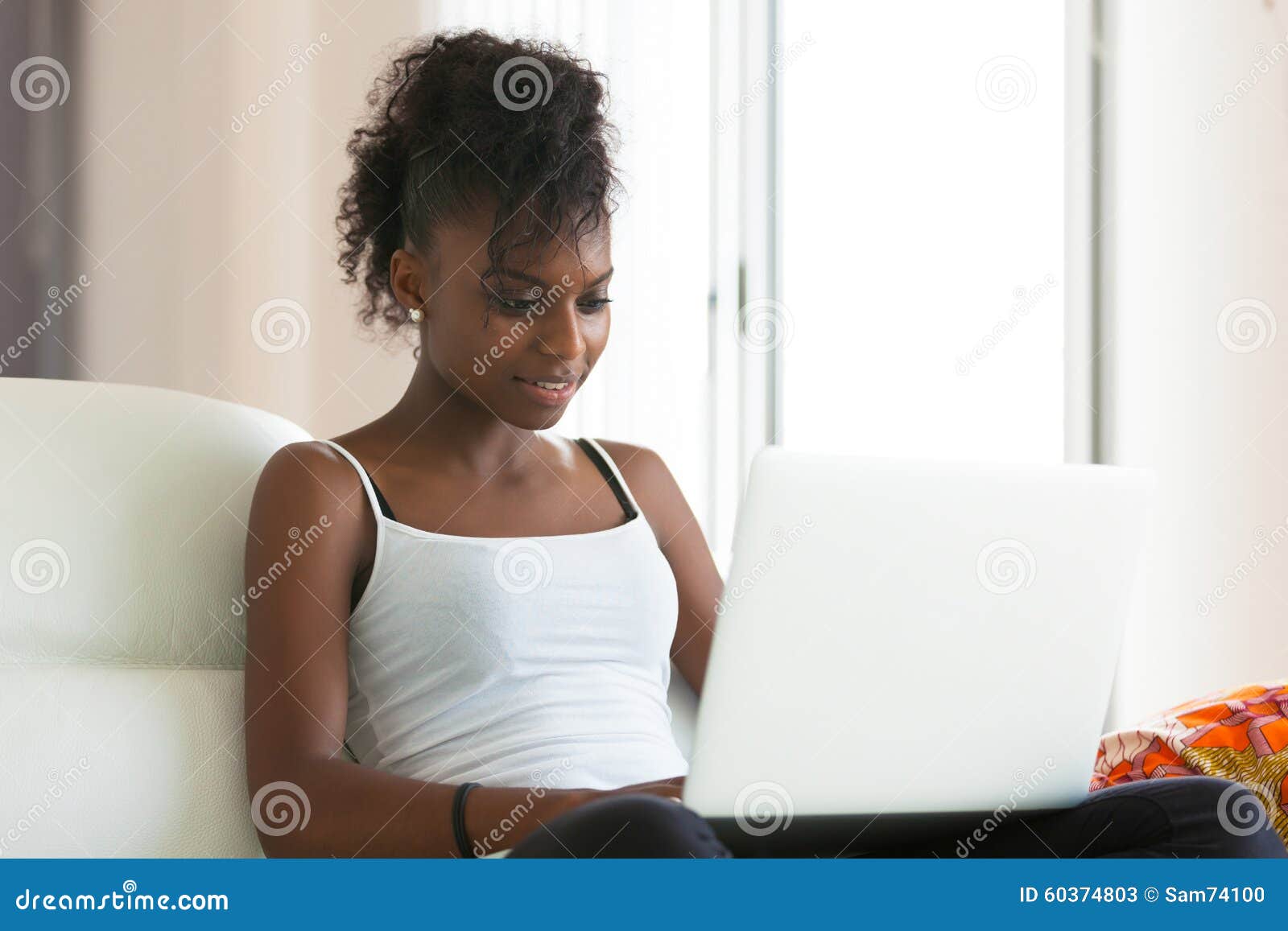 African American Student Girl Using a Laptop Computer - Black Pe Stock ...