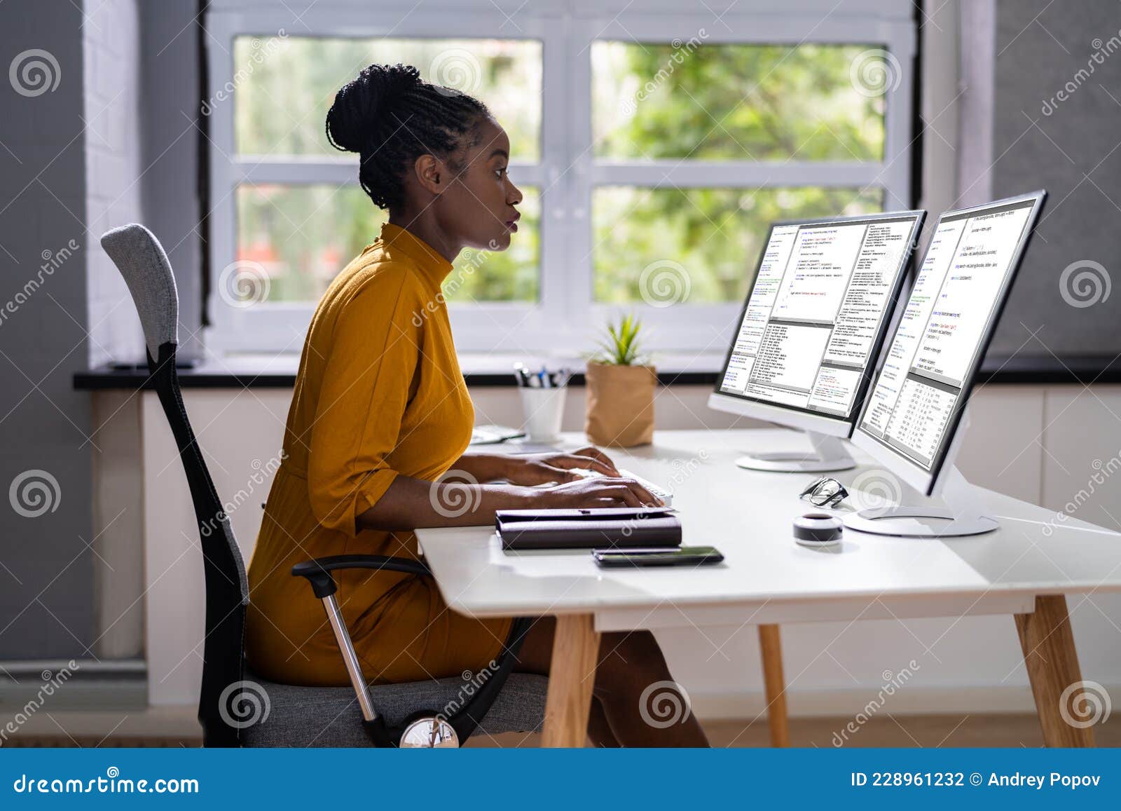 African American Woman Programmer. Girl Coding Stock Photo - Image of ... African American Woman Programmer. Girl Coding Stock Photo - Image of ...