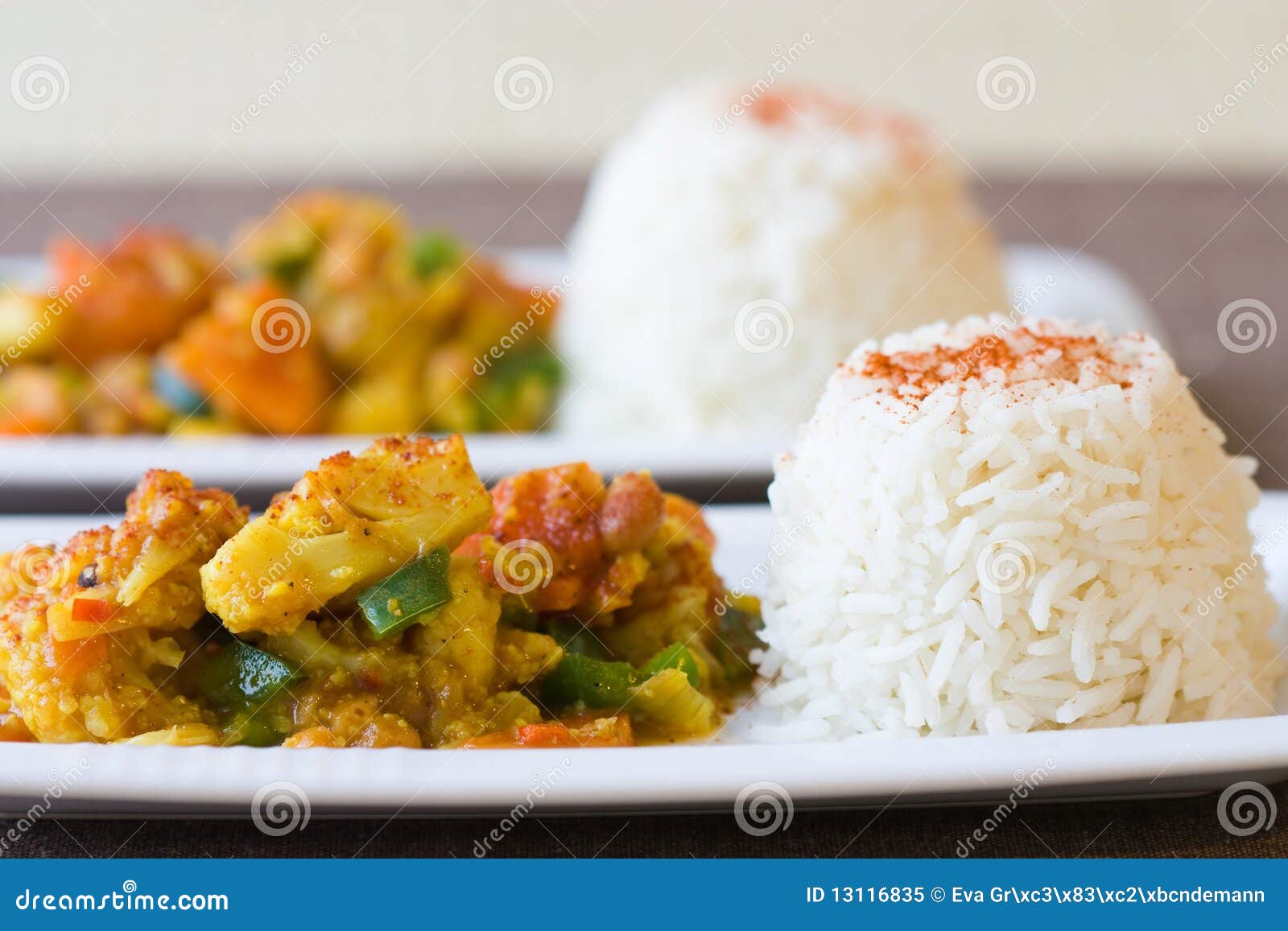 African Cauliflower Beans Dish Stock Image - Image of shot, food: 13116835