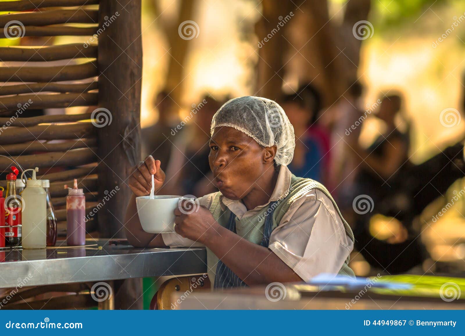 African cook editorial photography. Image of soup, cooking - 44949867