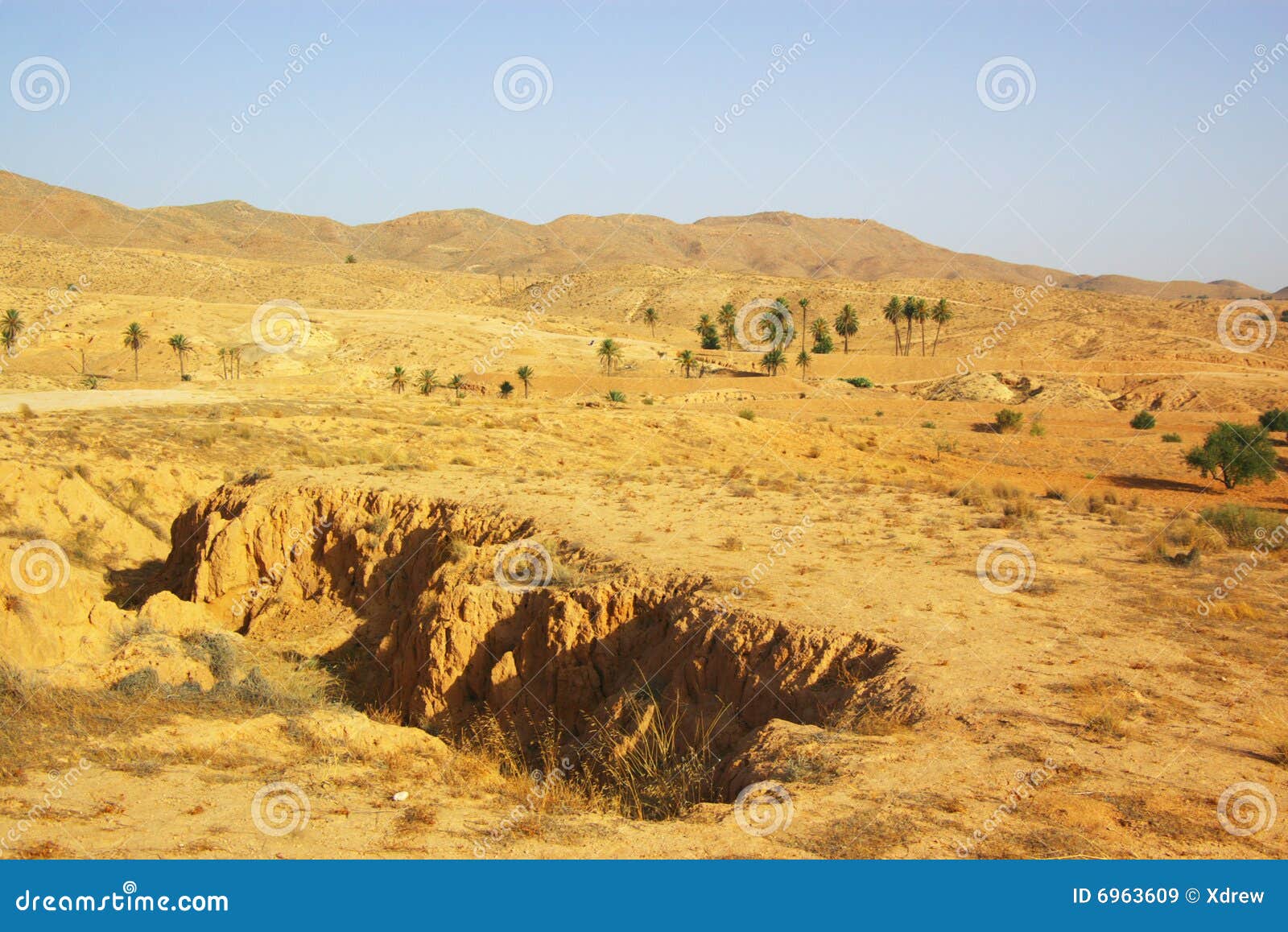 African desert landscape stock image. Image of horizon - 6963609