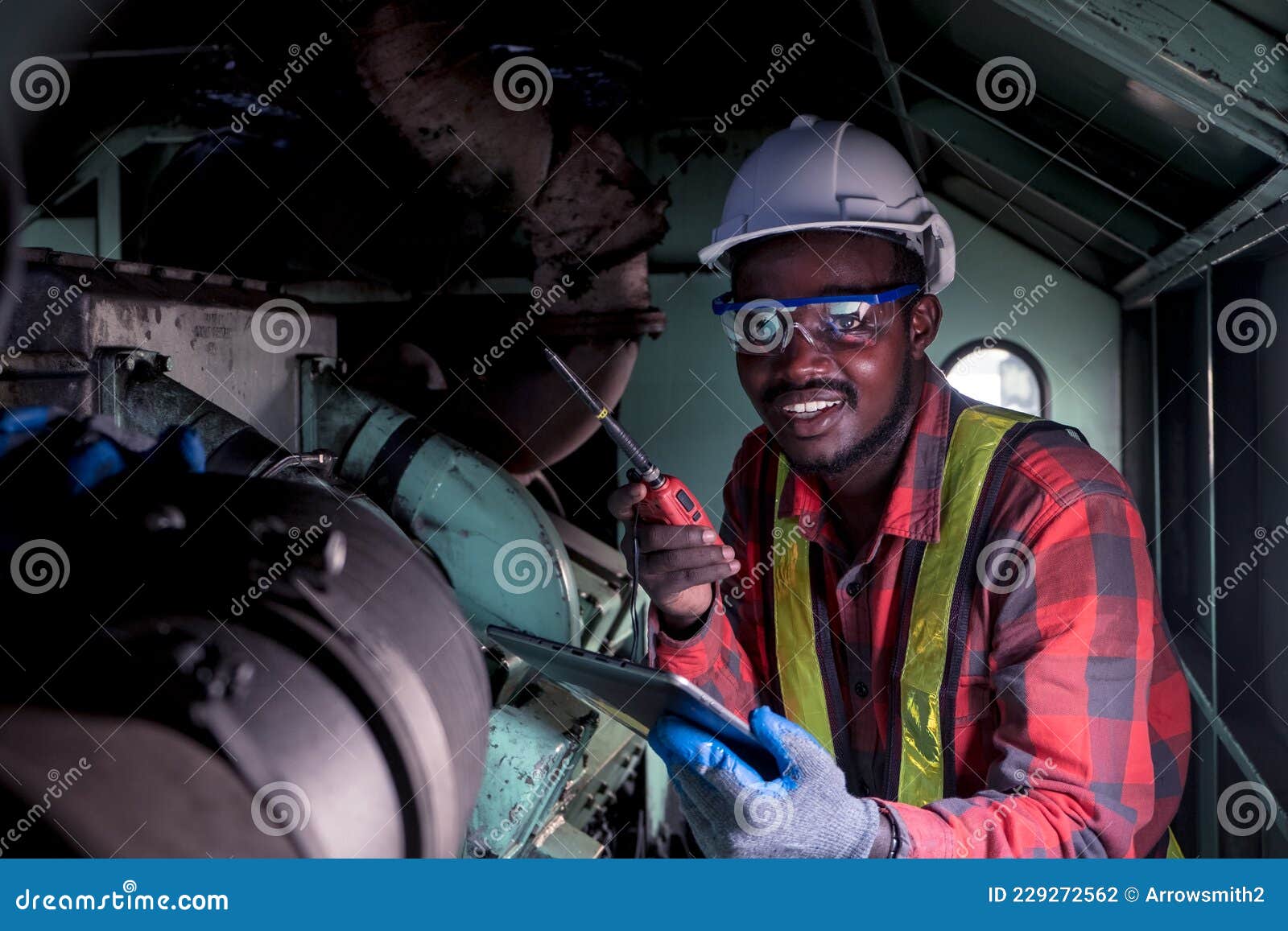 African Engineering Engine Machine Controller Checking, Working with ...