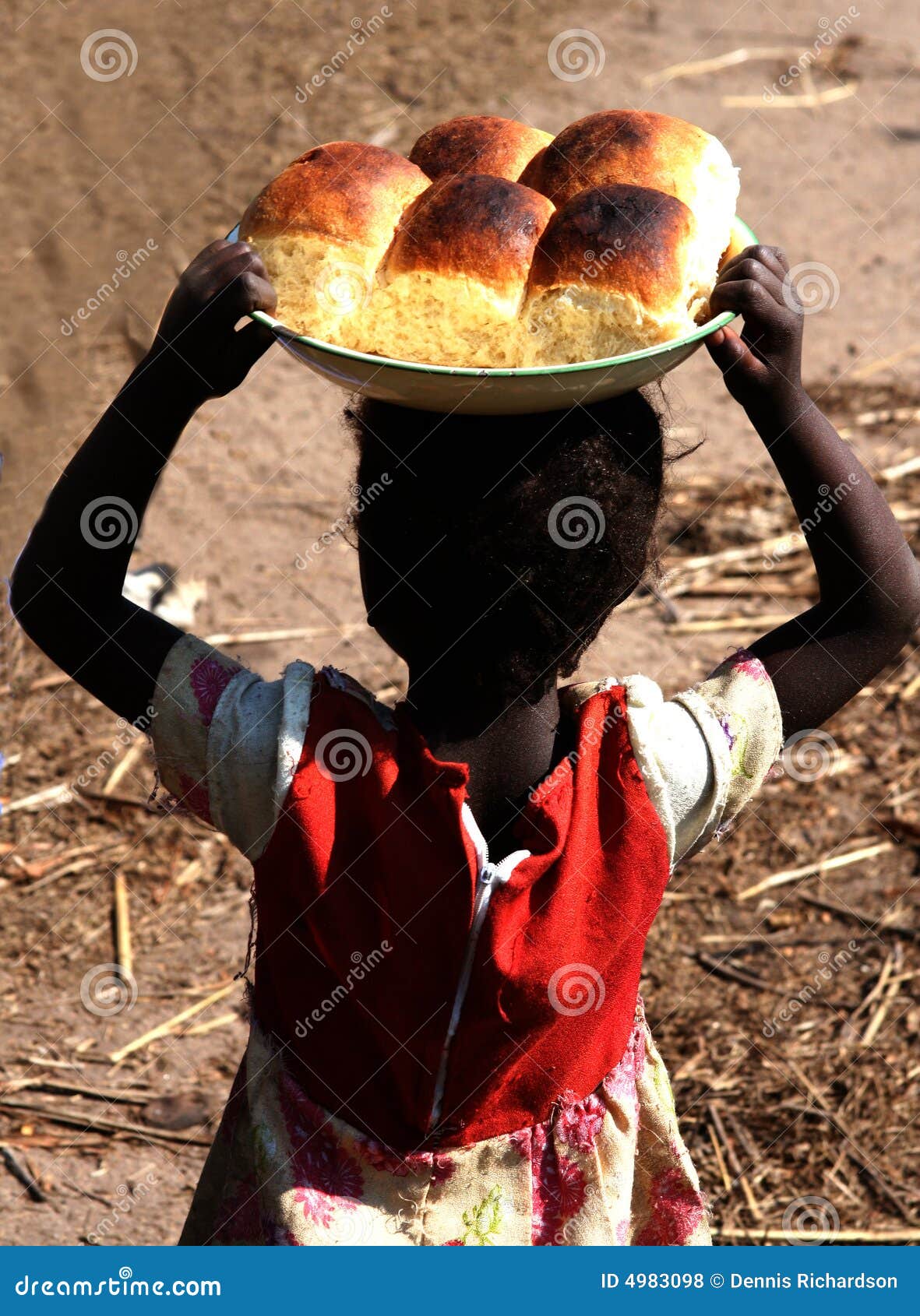African Girl with Bread Buns Stock Photo - Image of malawi, bowl: 4983098