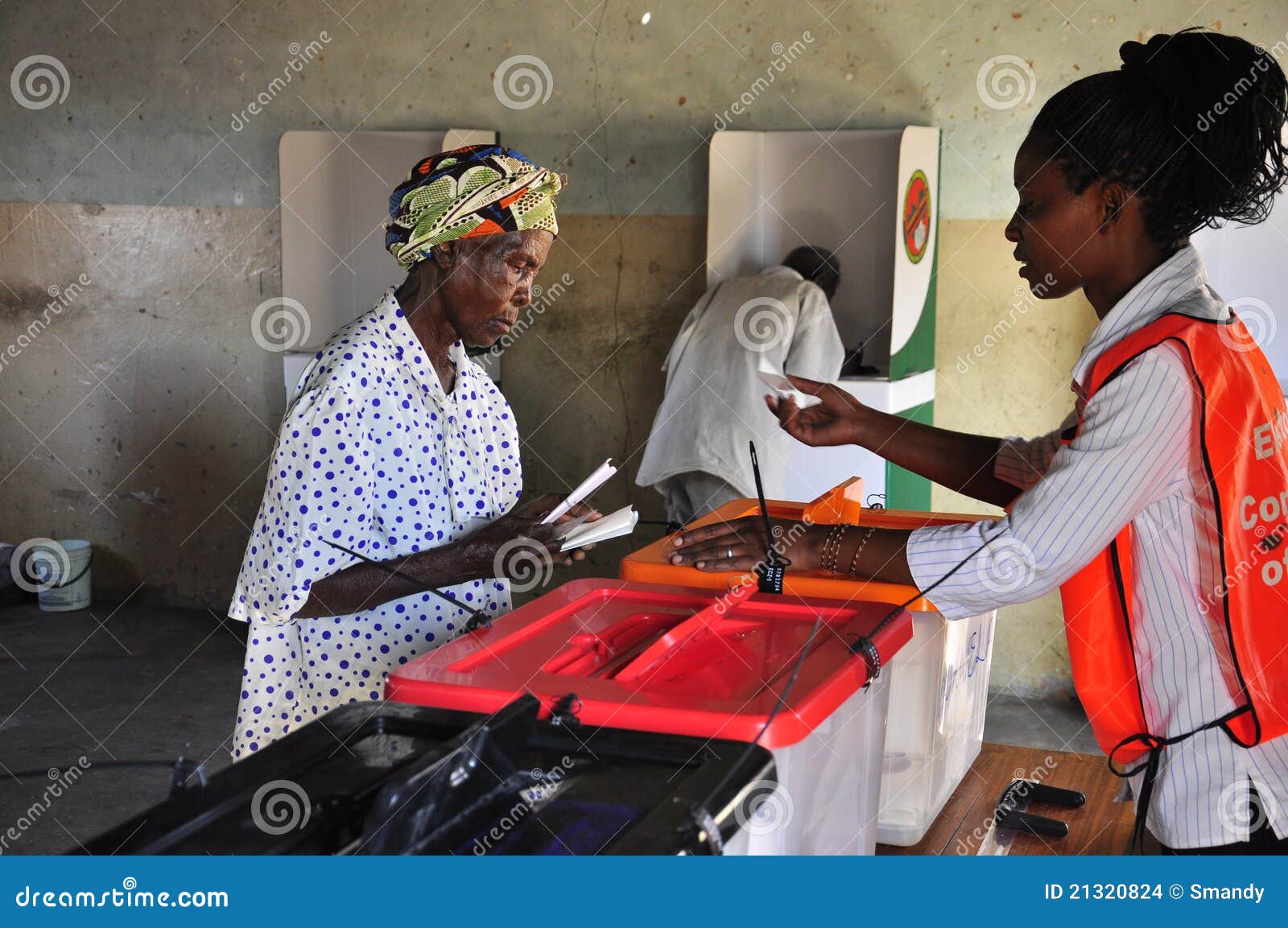 African People Voting at Polling Station Editorial Stock Image - Image ...