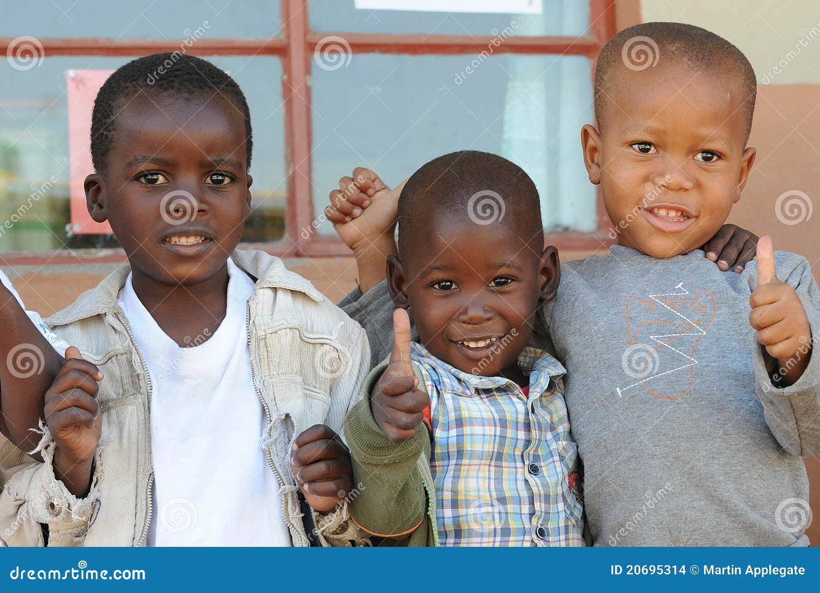 African School children editorial stock image. Image of learning - 20695314