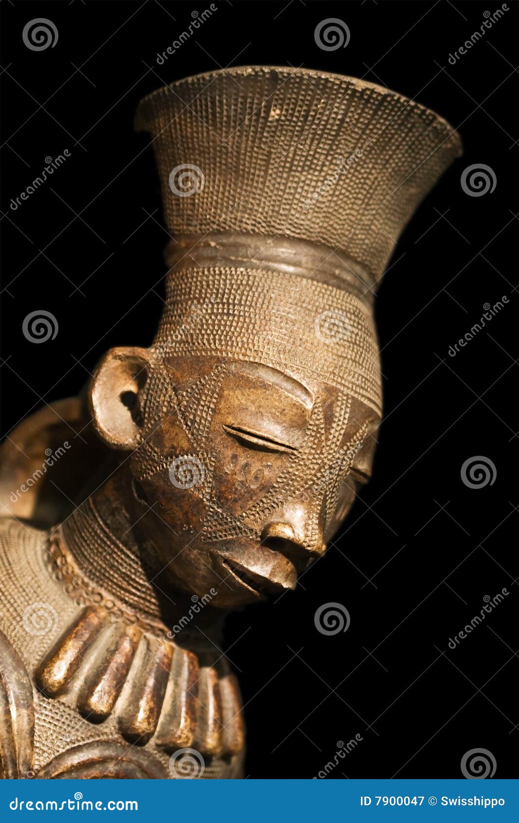 African Statue Royalty-Free Stock Photo | CartoonDealer.com #12286431