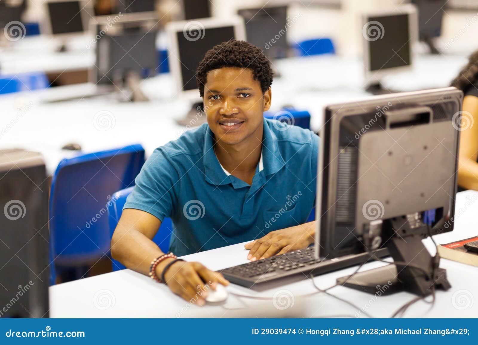 African Student Computer Room Stock Photo - Image of afro, room: 29039474