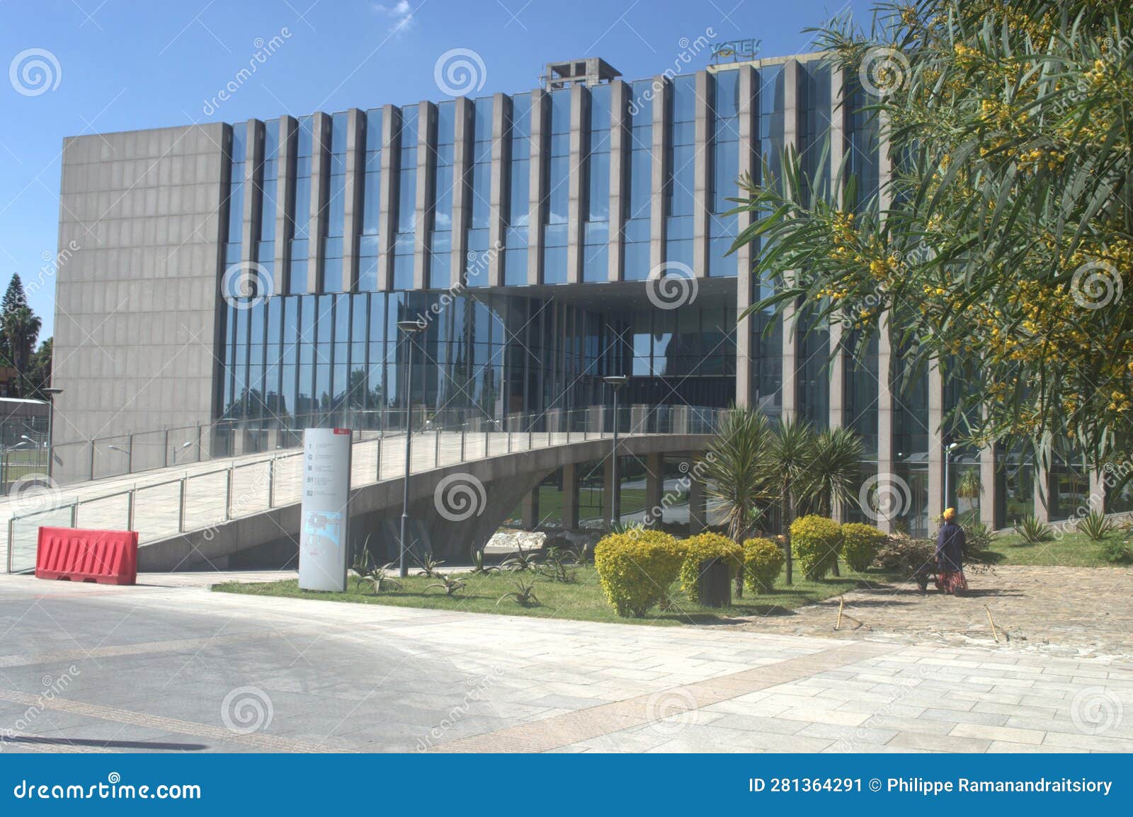 African Union Headquarters editorial photo. Image of condominium ...