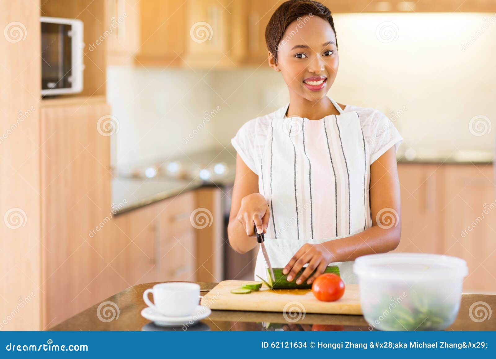 African Woman Chopping Vegetables Stock Photo - Image of cute, casual ...