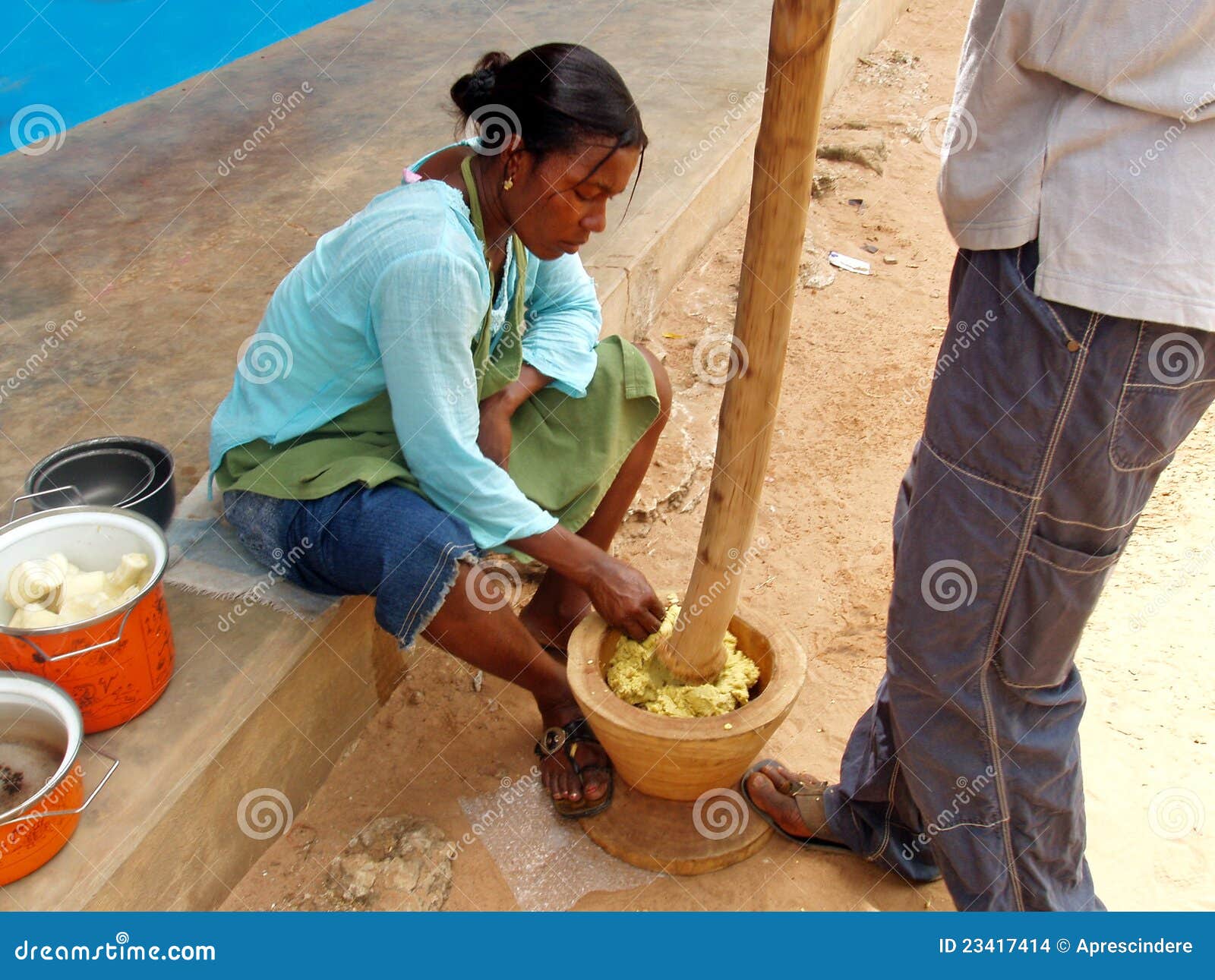 African woman cooking editorial stock image. Image of poverty - 23417414