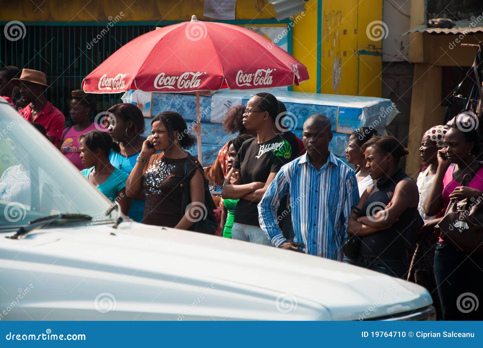 Africans Waiting for the Bus Editorial Image - Image of speaking, crowd ...