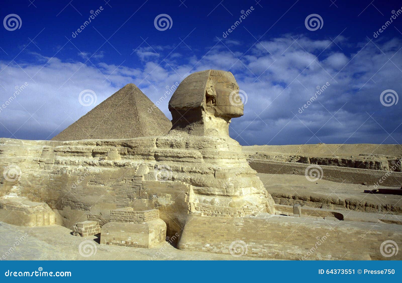 AFRIKA EGYPTEN KAIROGIZA PYRAMIDER Fotografering för Bildbyråer - Bild ...