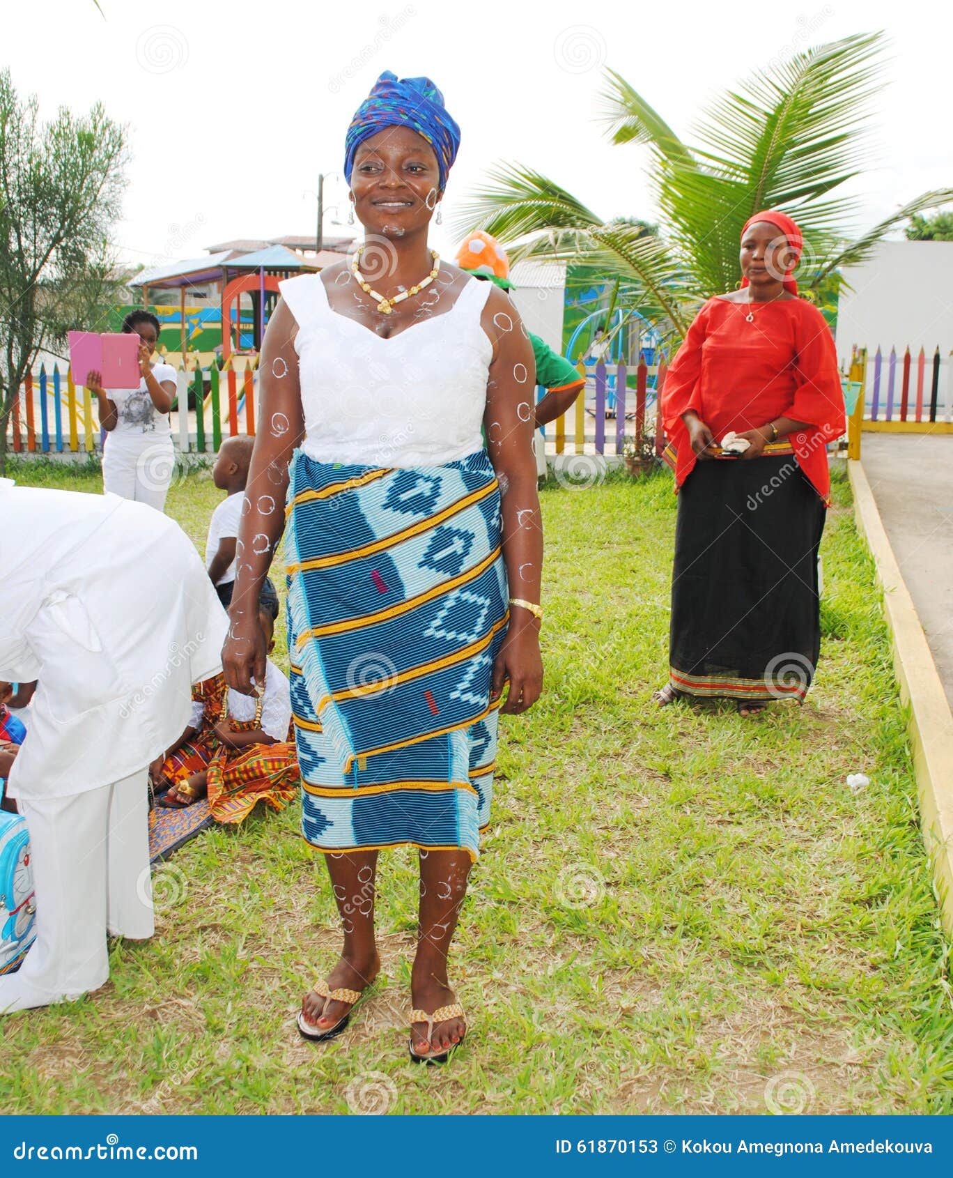 Afrikaanse kleding redactionele stock foto. Image of mooi - 61870153