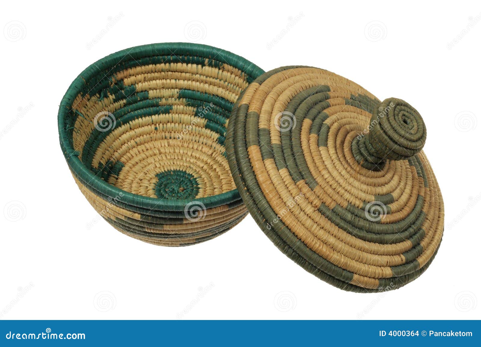 Afrikanischer Korb Mit Kappe Stockfoto - Bild von afrikanisch, gebildet ...