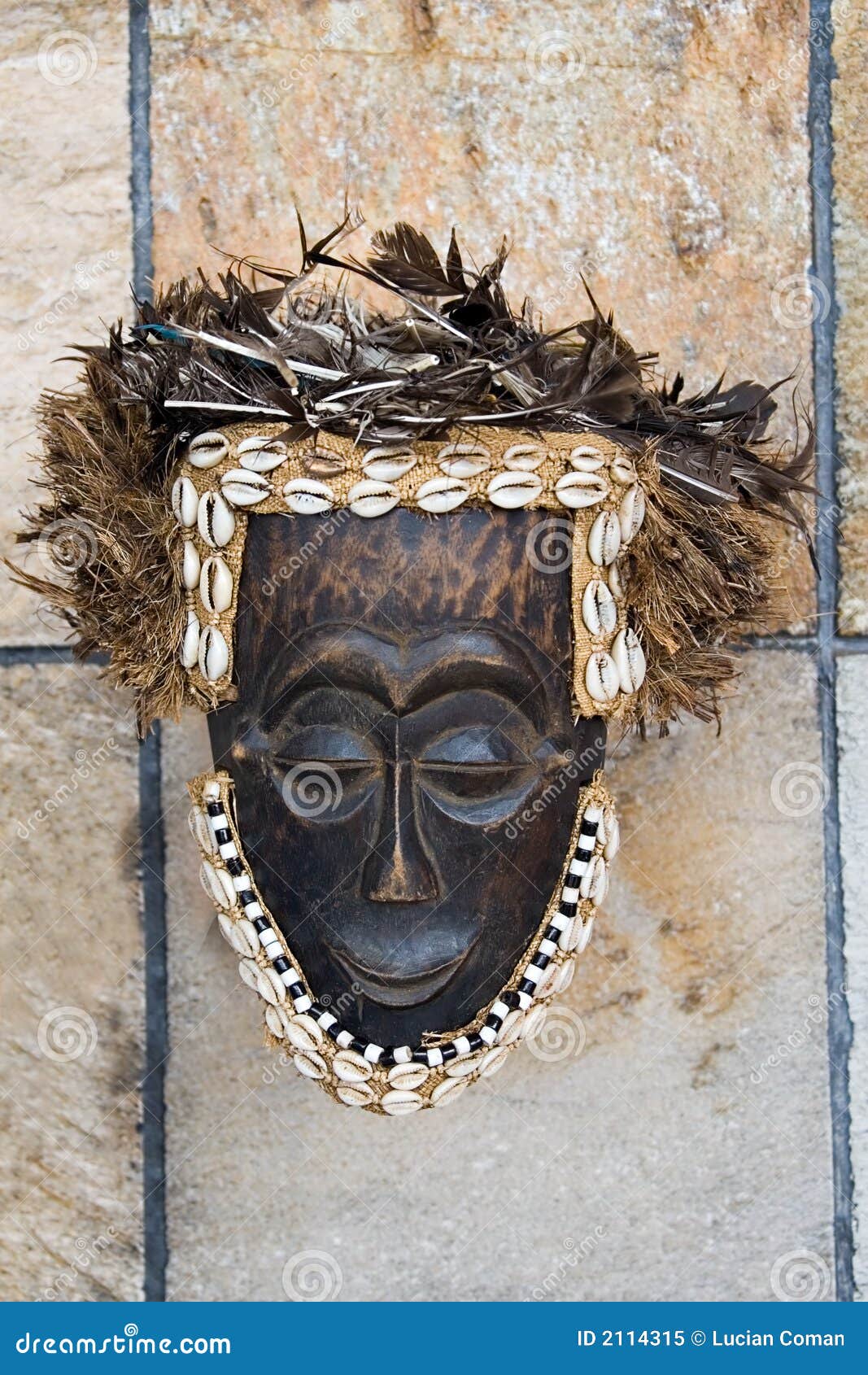 Afrikansk antik maskering fotografering för bildbyråer. Bild av ...