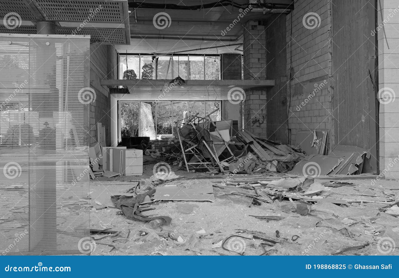 Aftermath of a Blast 2020 editorial image. Image of darkness - 198868825