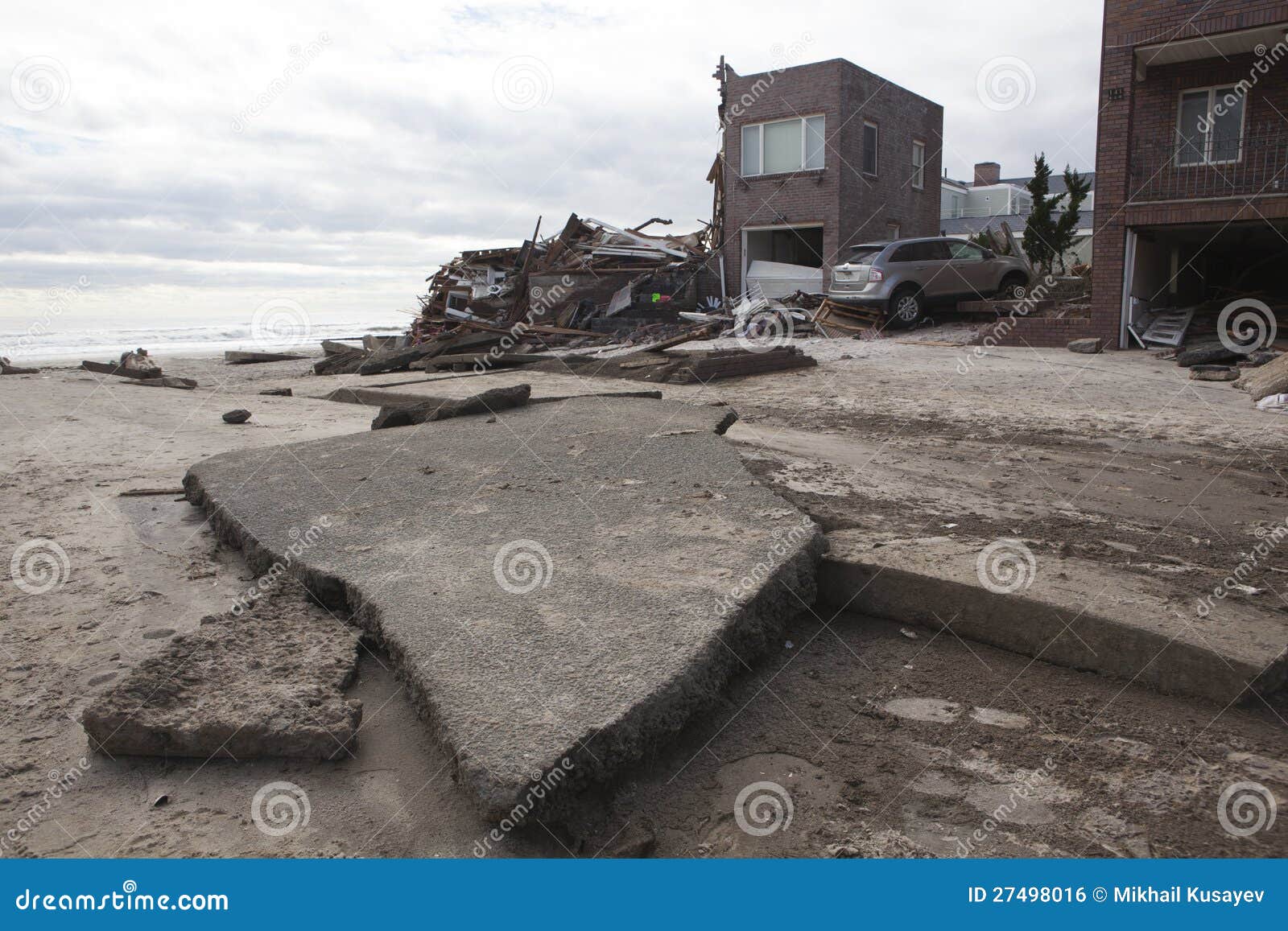 Aftermath hurricane Sandy editorial photo. Image of sand - 27498016
