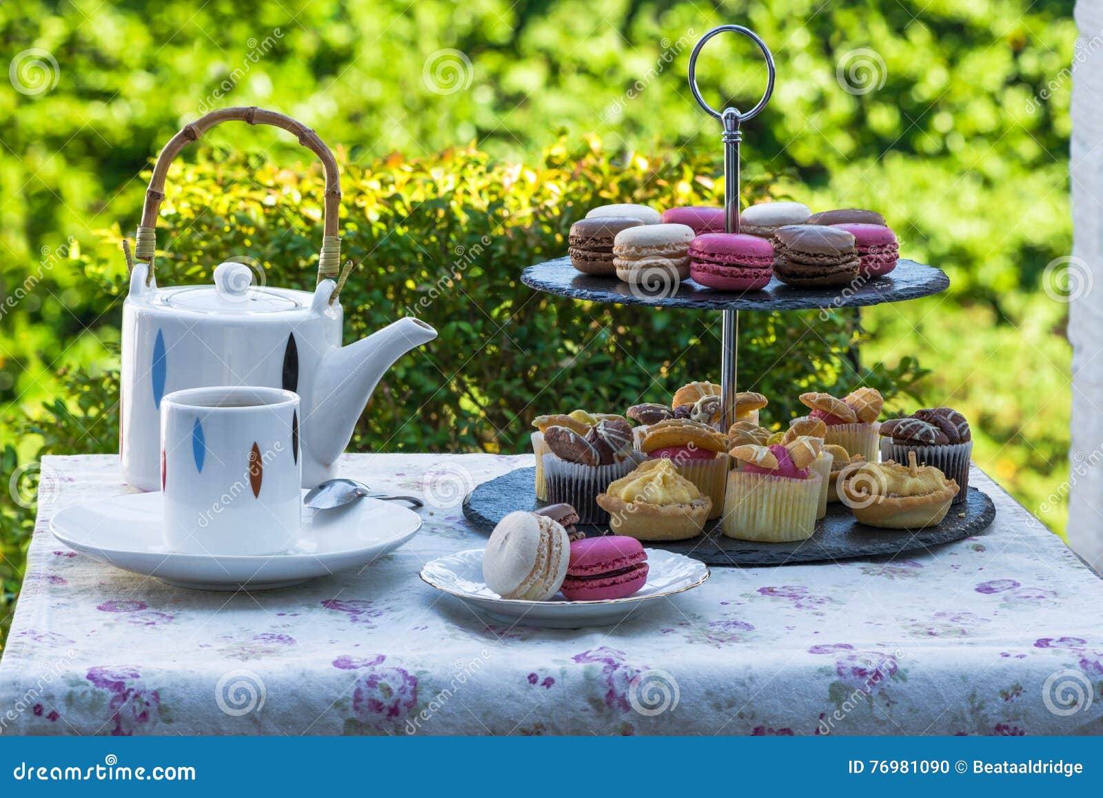 Afternoon Tea in the Garden Stock Photo - Image of decoration, biscuit ...