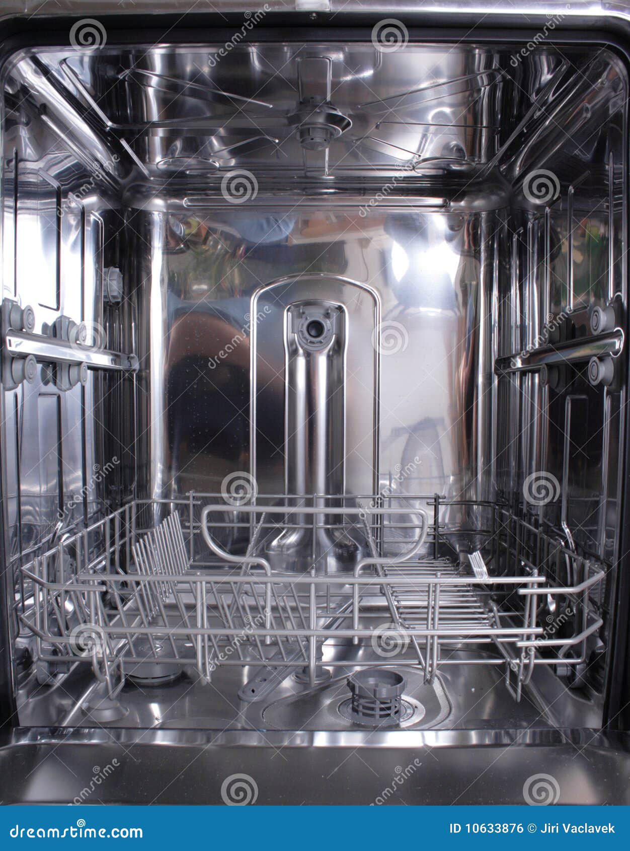 Afwasmachine stock foto. Image of keuken, huiswerk, wielen - 10633876