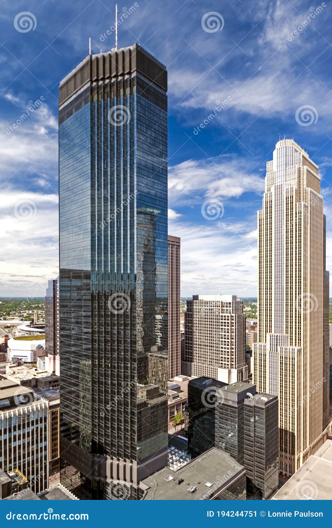 IDS & Wells Fargo Towers in Downtown Minneapolis, Minnesota Editorial ... IDS & Wells Fargo Towers in Downtown Minneapolis, Minnesota Editorial ...