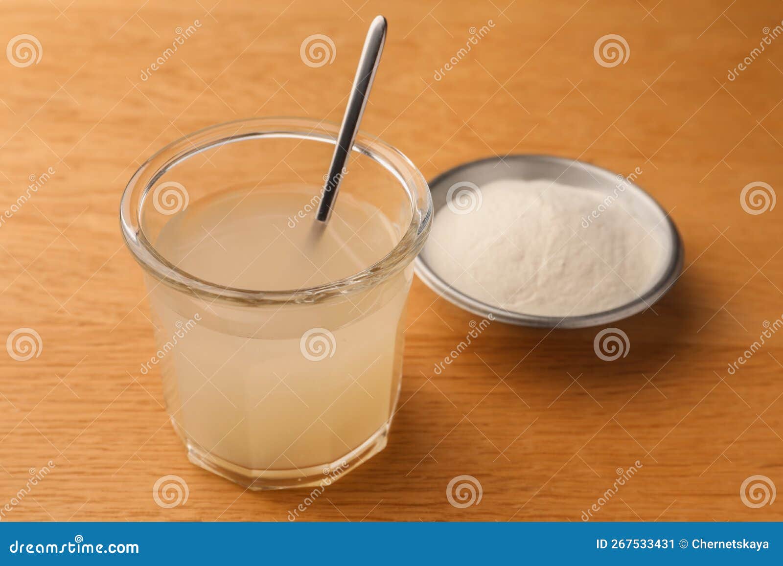 Agar-agar Jelly and Powder on Wooden Table, Closeup Stock Image - Image ...