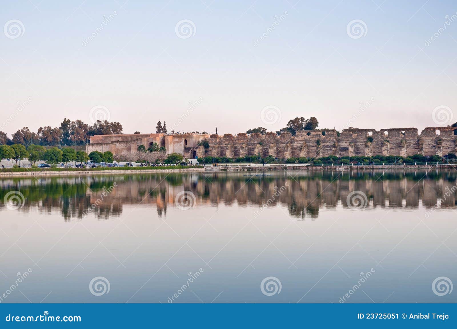 Agdal Pond at Meknes, Morocco Stock Image - Image of pond, moroccan ...