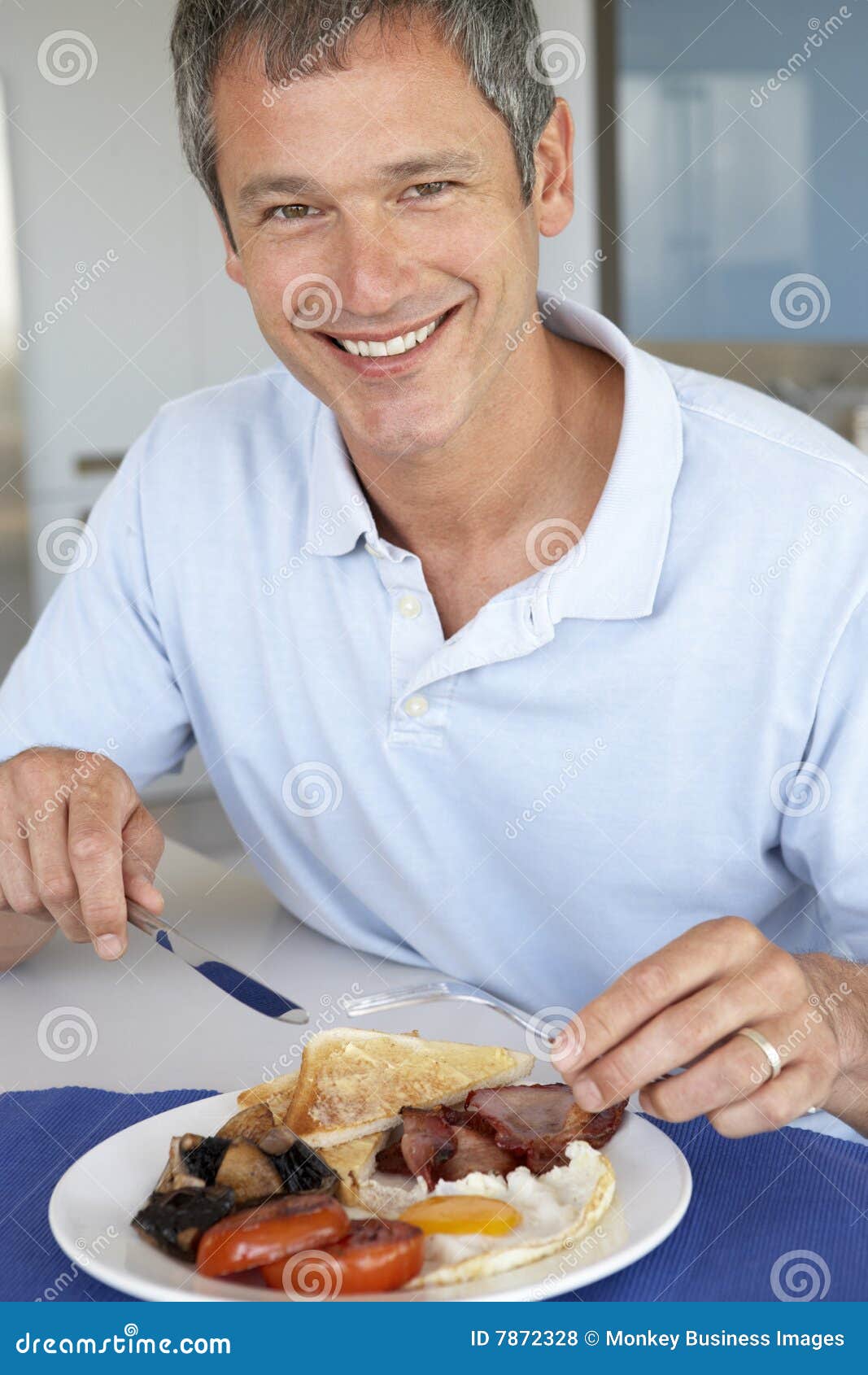 Aged Breakfast Eating Fried Man Middle Unhealthy Στοκ Εικόνες - εικόνα ... Aged Breakfast Eating Fried Man Middle Unhealthy Στοκ Εικόνες - εικόνα ...