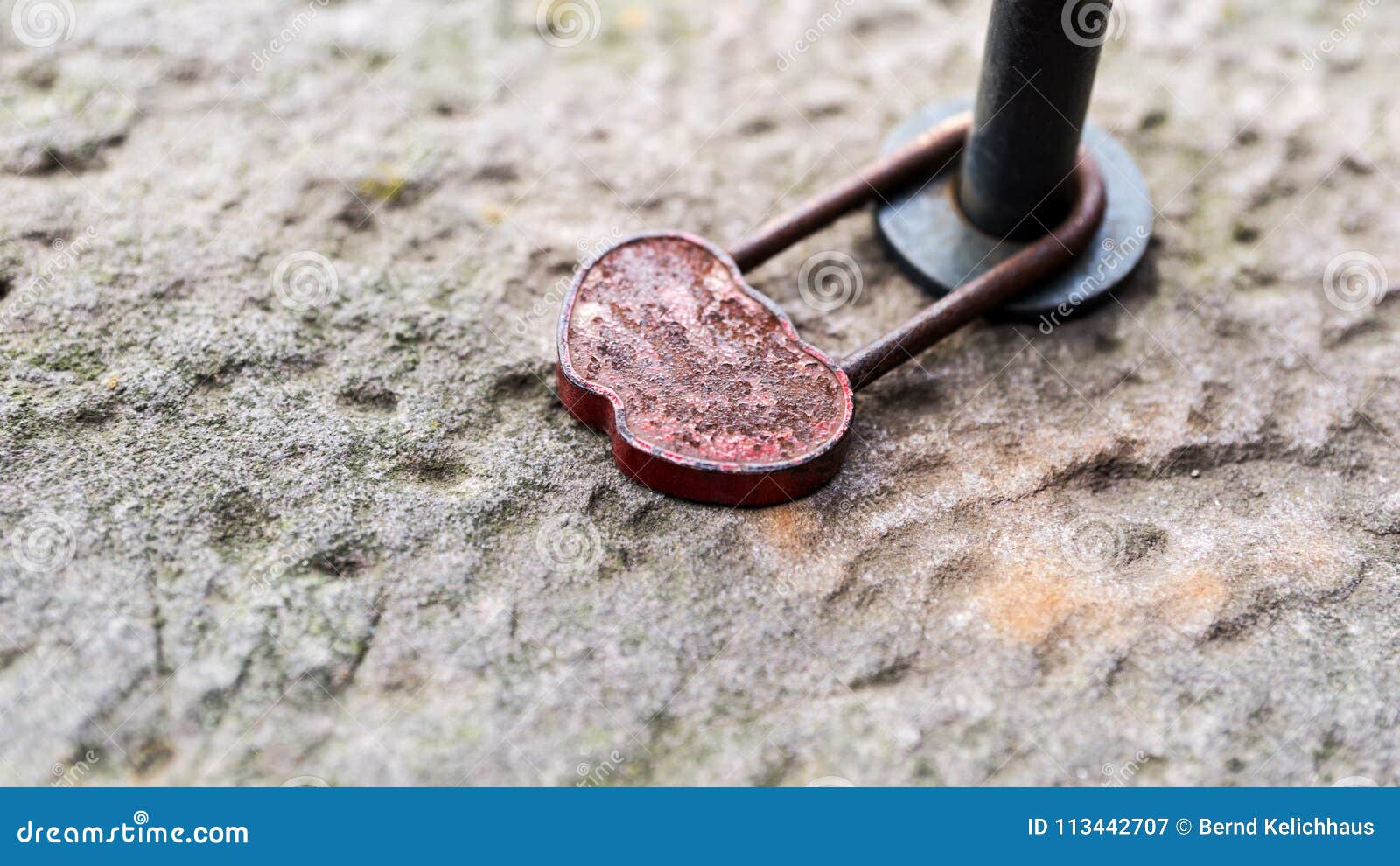 Aged Rusty Locked Heart Padlock on Railing Stock Image - Image of ...