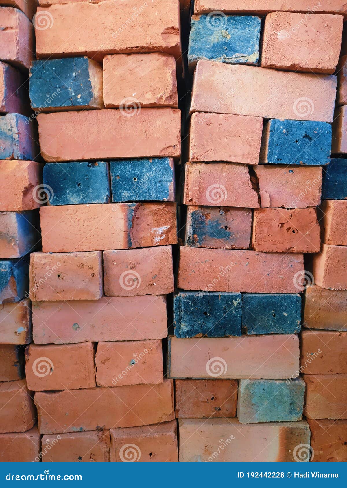 Agencement De Plusieurs Briques Rouges Photo stock - Image du ...