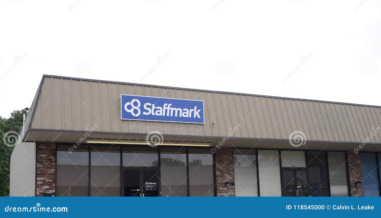 Agencia Que Provee De Personal De Staffmark Imagen editorial - Imagen ...