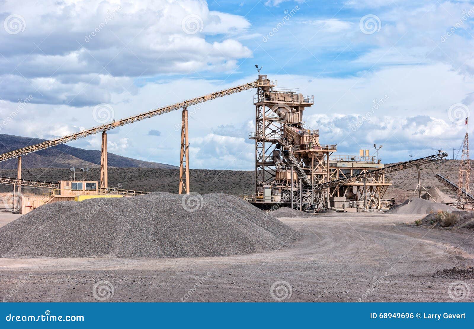 Aggregate processing plant stock photo. Image of elevator - 68949696
