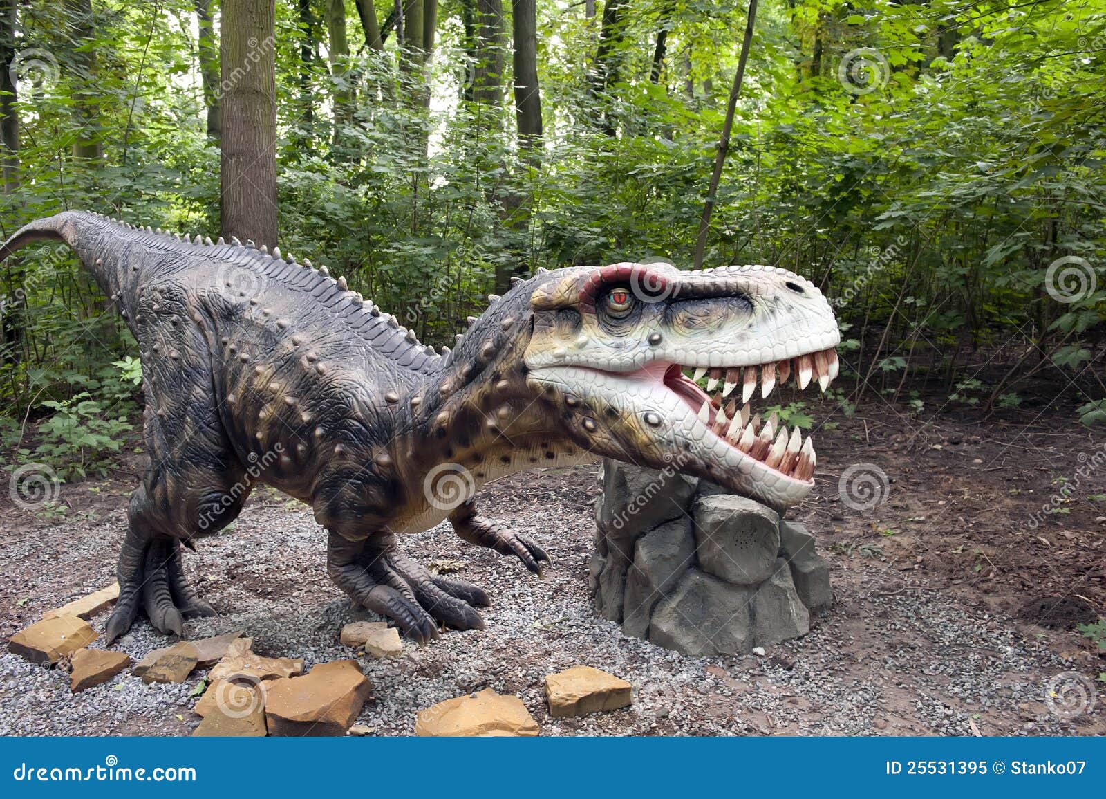 Aggressive dinosaur stock image. Image of fang, dino - 25531395