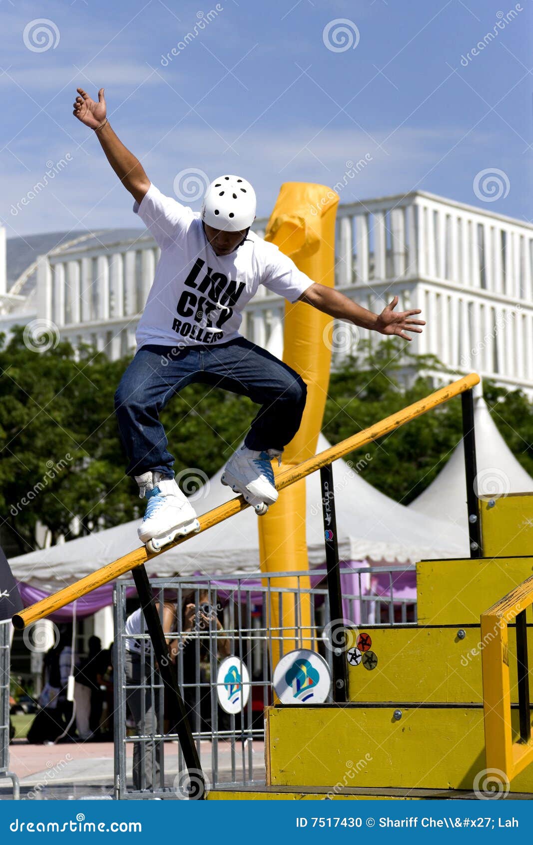 Aggressive Inline Skating (Handrail) Action Editorial Image - Image of ...