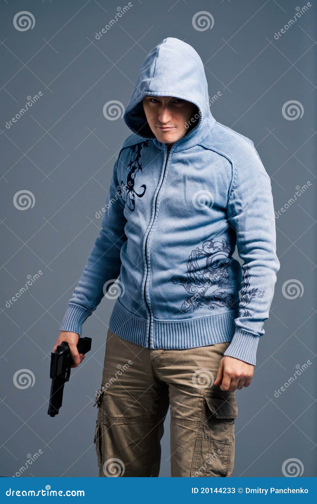 Aggressive Young Guy with Gun Stock Image - Image of aiming, army: 20144233
