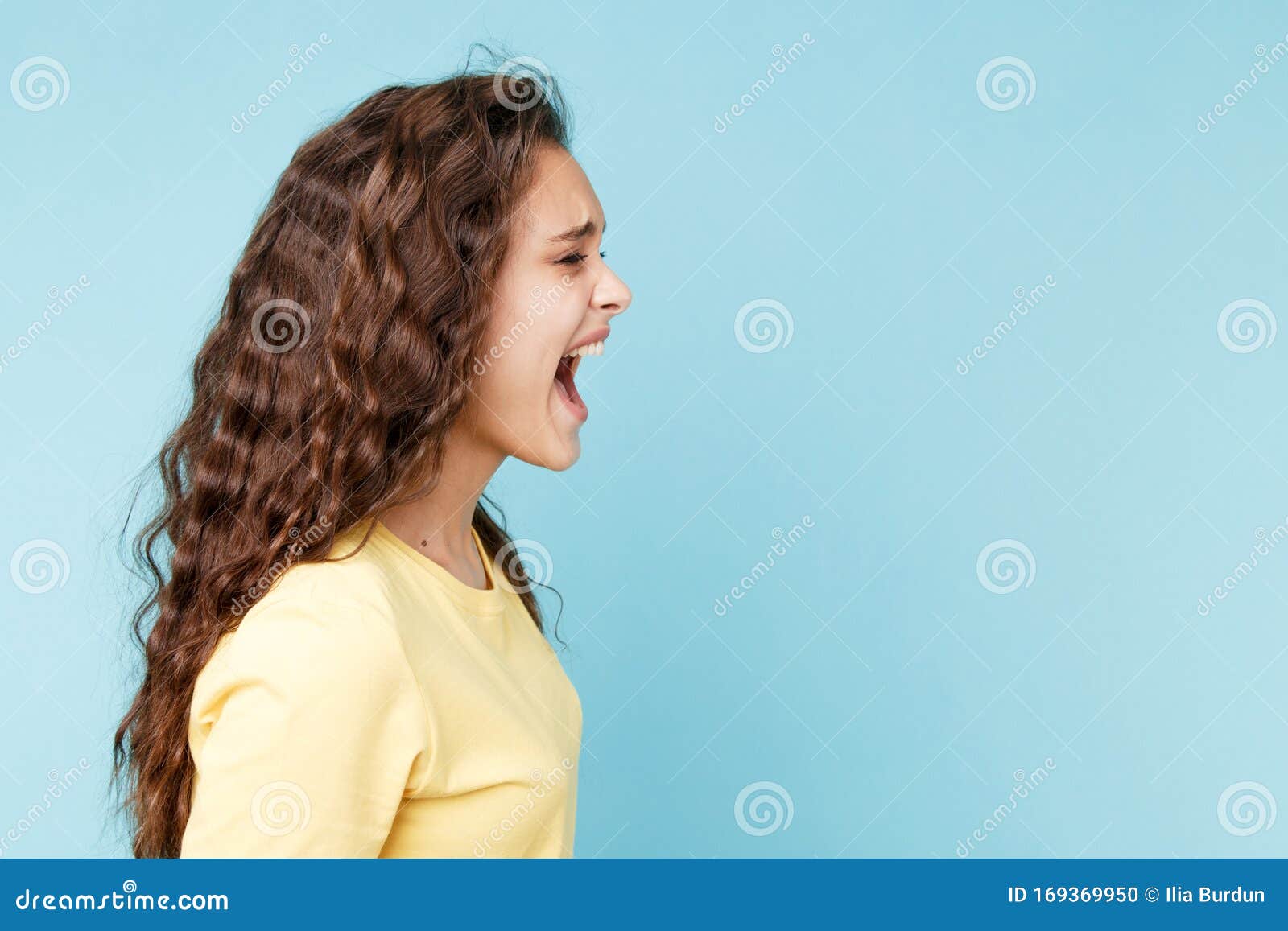 Aggressive Young Woman Screaming Isolated. Stock Photo - Image of ...