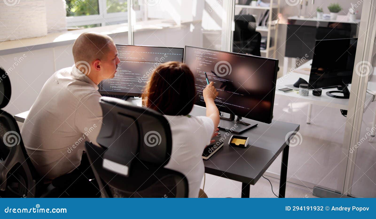 Agile Paarprogrammierung Und Extreme Codierung Stock Photo - Image of ...