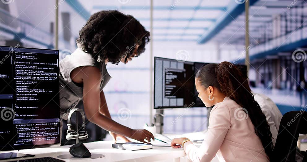 Agile Pair Programming and Extreme Coding Stock Photo - Image of brazilian, group: 318721594