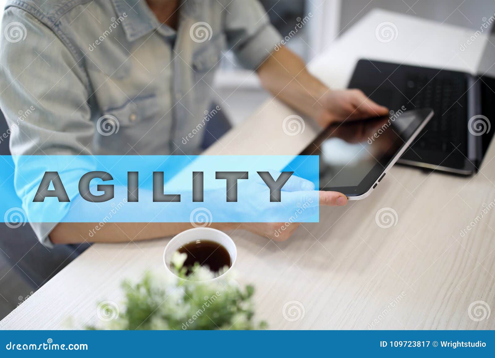 Agility Text on Virtual Screen. Business Technology and Internet ...