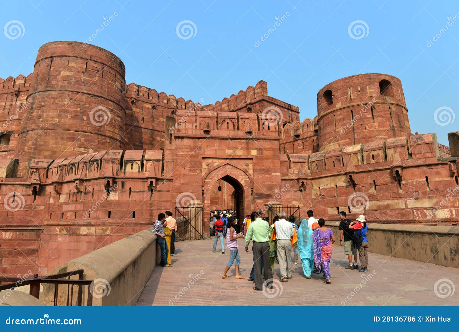 Agra Fort Gate, Agra editorial photo. Image of elaborate - 28136786