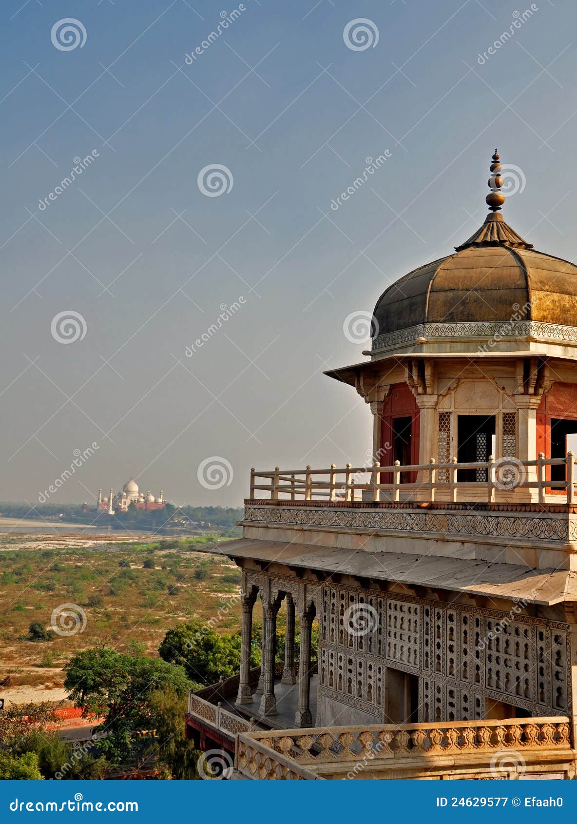 Agra Fort - View of Taj from Musamman Burj Stock Image - Image of ...