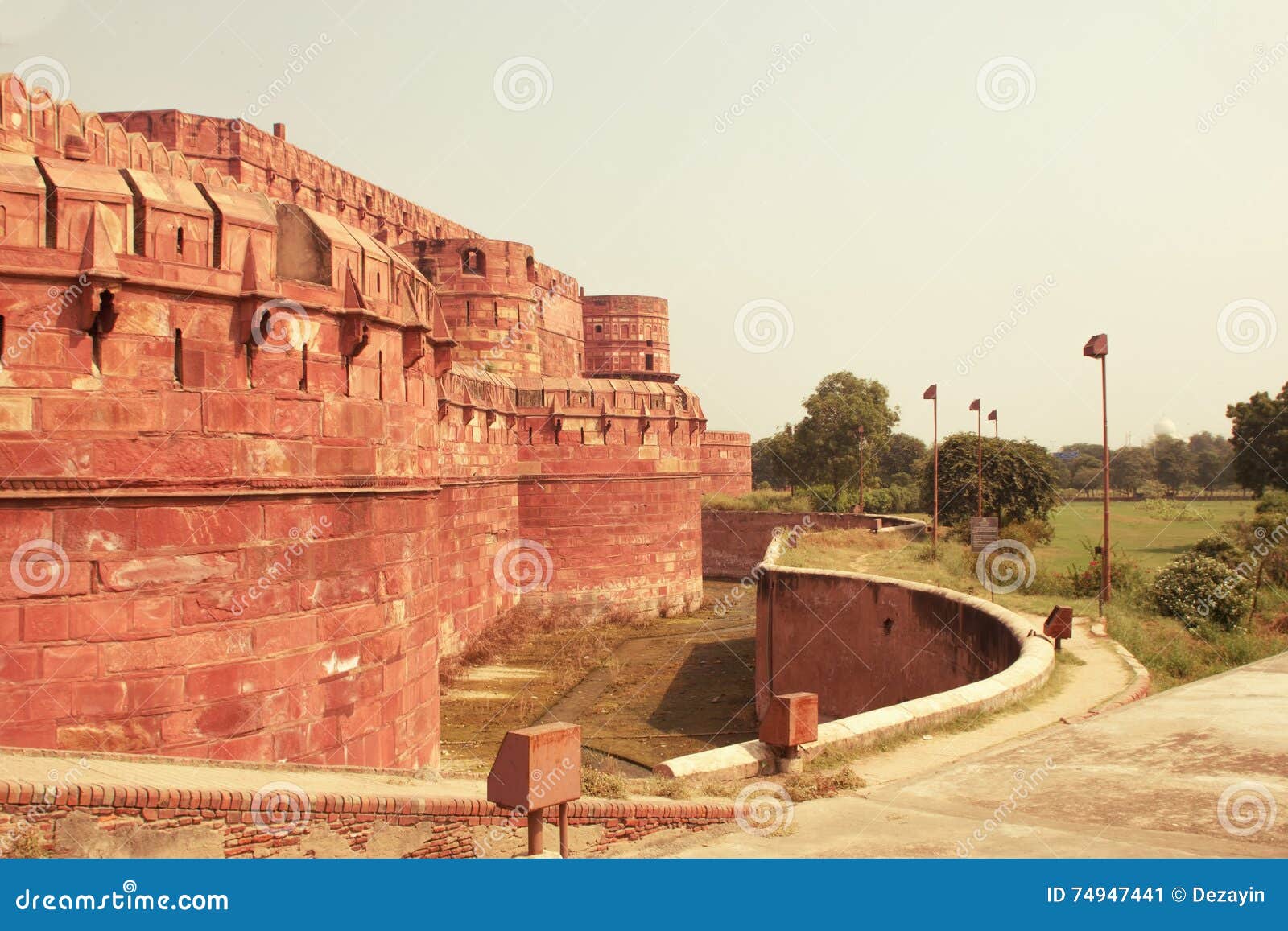 Agra Forte Rossa Uttar Pradesh India Immagine Stock - Immagine di ...