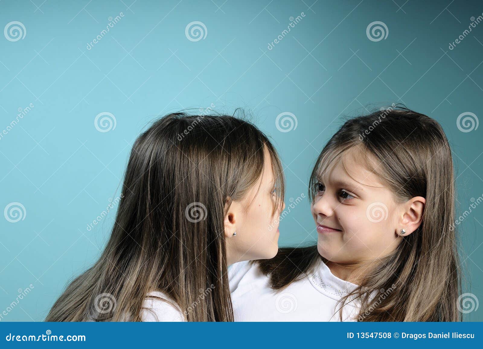 Agressive Twin Sisters in Conflict Stock Photo - Image of kids, dispute ...