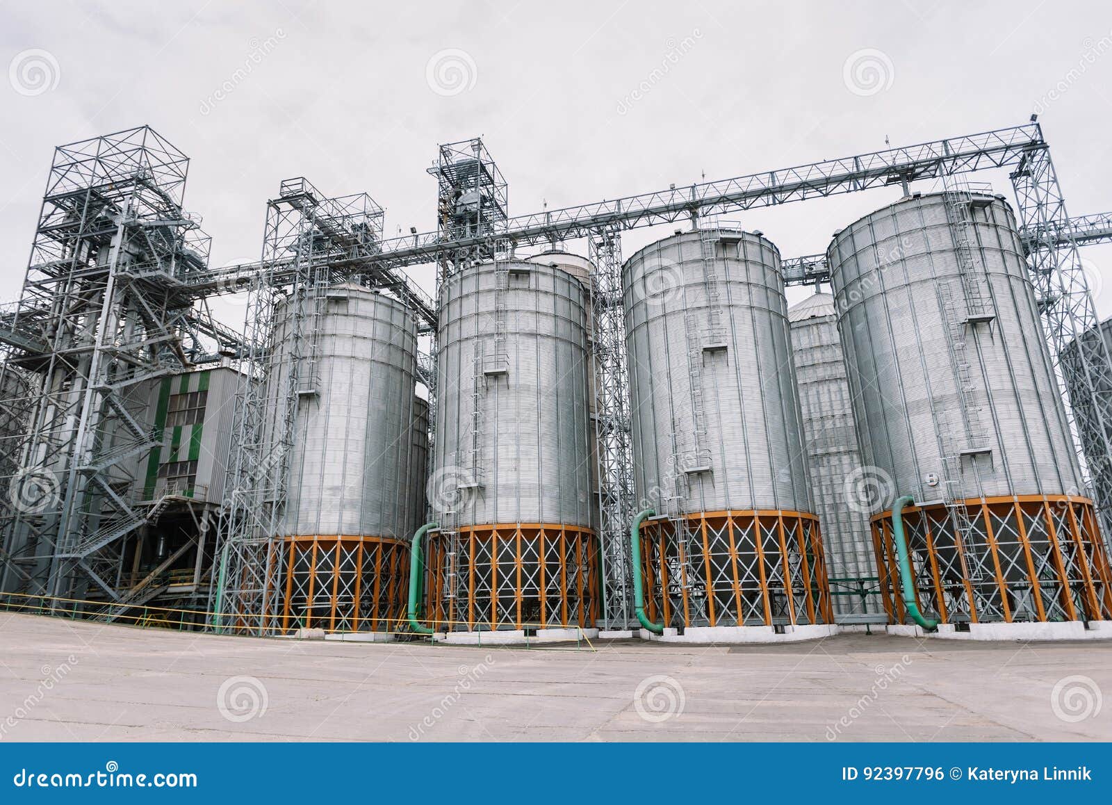 Agricultural Grain Elevator Building For Corn Storage And Railroad ...
