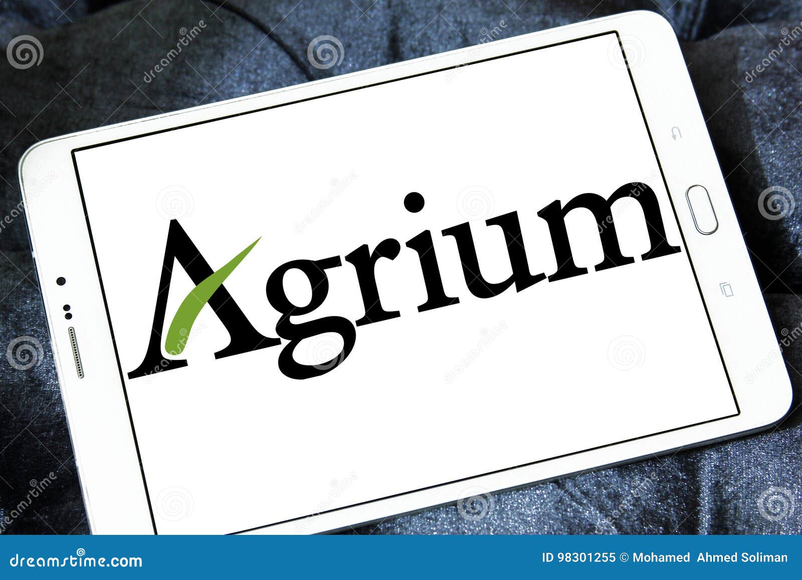 Agrium Logo Agrium Agriculture Company Logo Editorial Photo Image Of